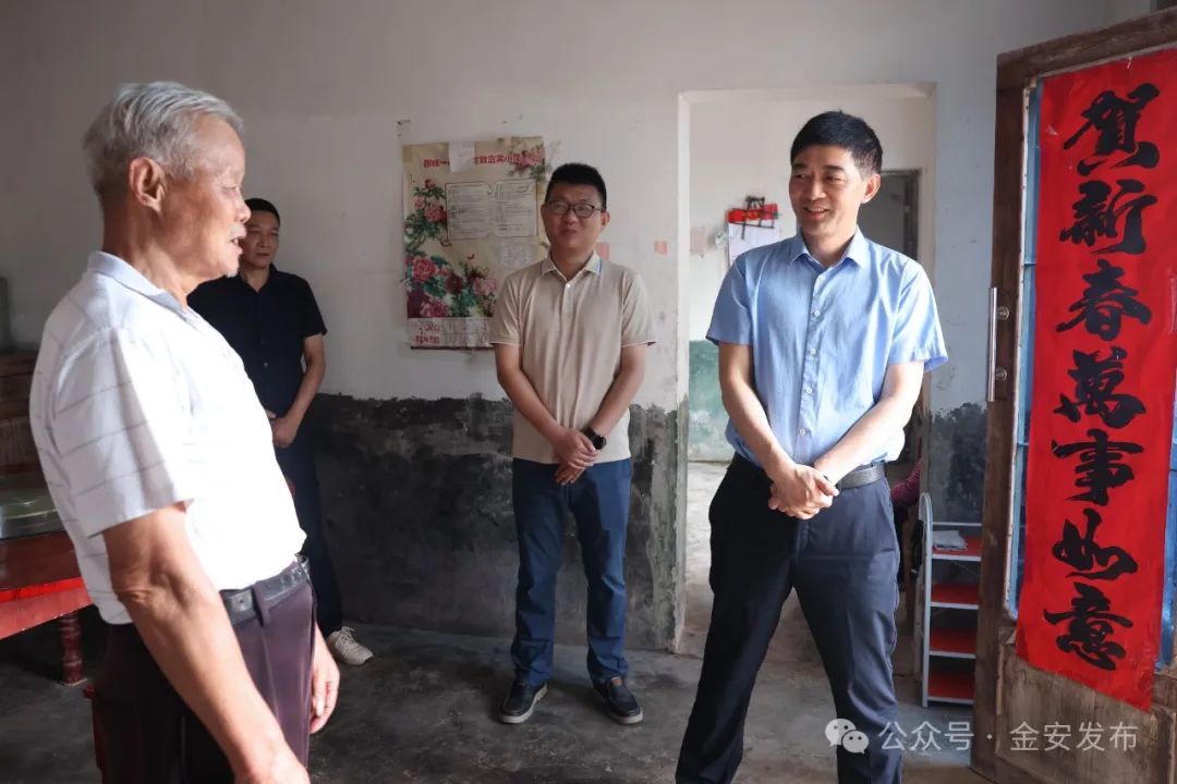 霍绍斌开展“七一”走访慰问、调研水利工程建设和集镇防洪工作六安市金安区人民政府 3815